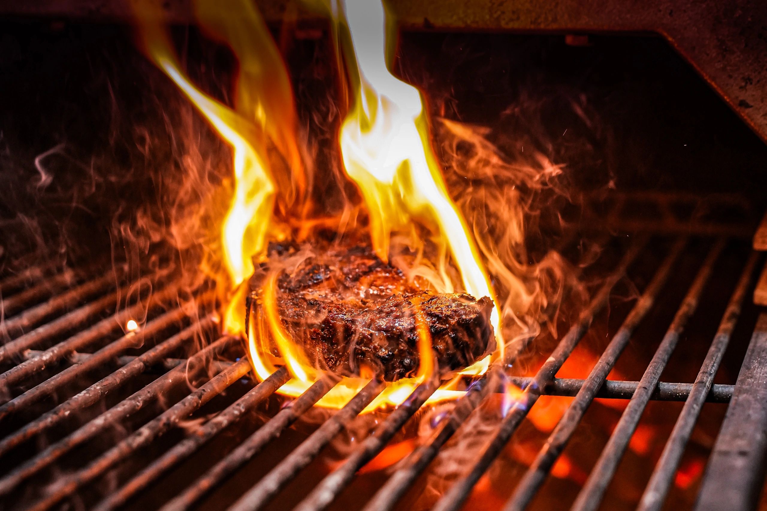 experience-the-best-grilling-steaks-on-charcoal-at-coast-beach-bar